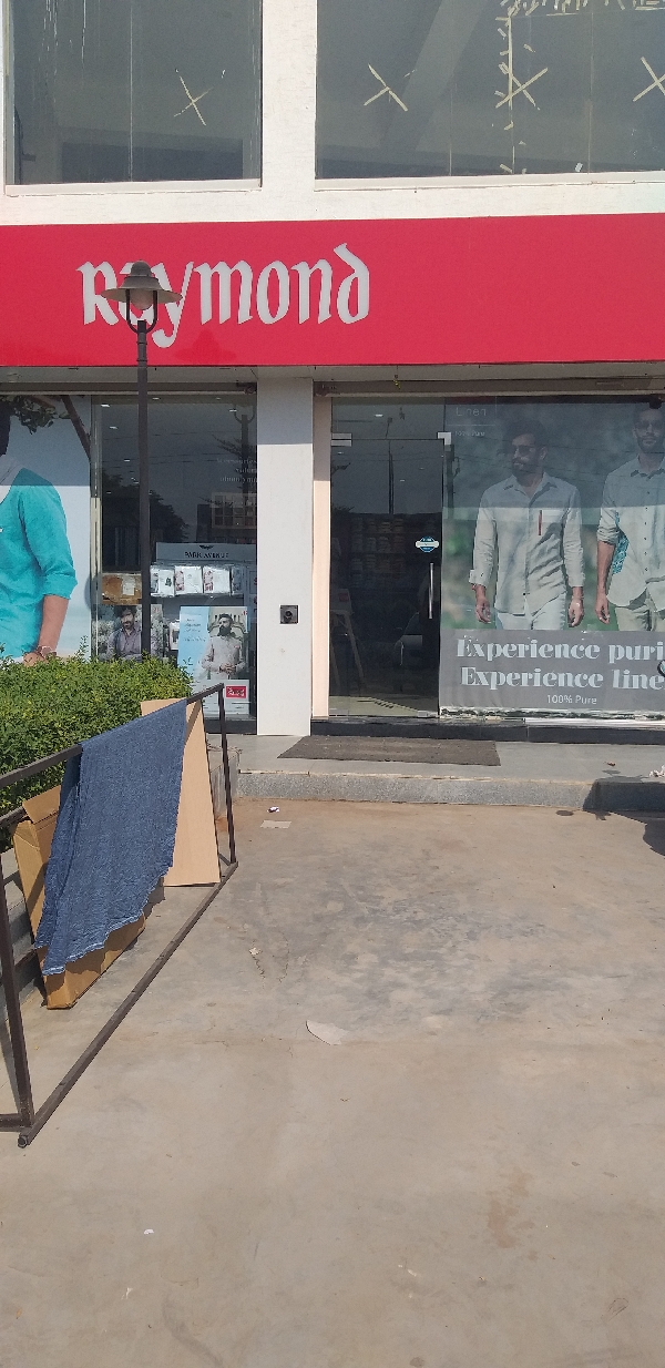 raymond shop, sargasan - Voice of SAP