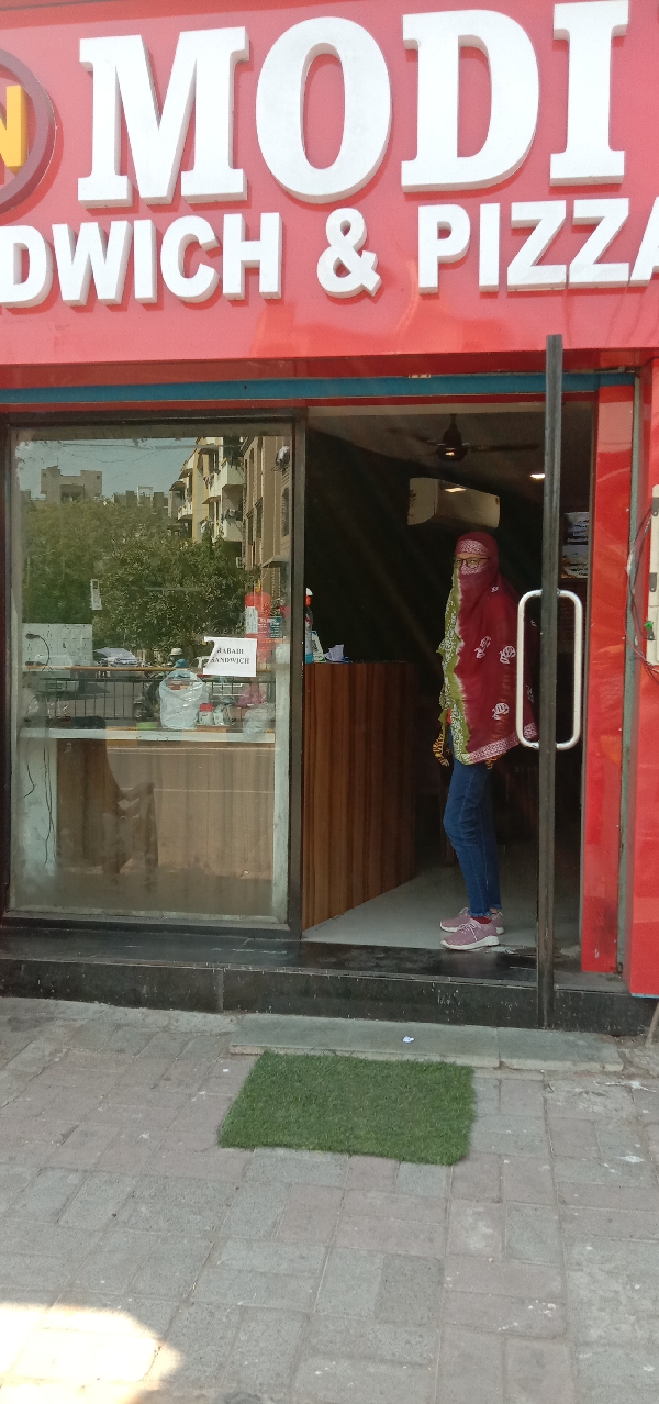 Modi Sandwich and Pizza - Voice of SAP